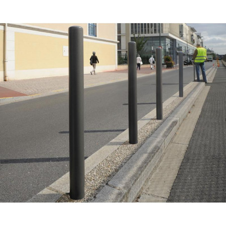 Potelet classique et économique | Bornes et potelets | Axess Industries