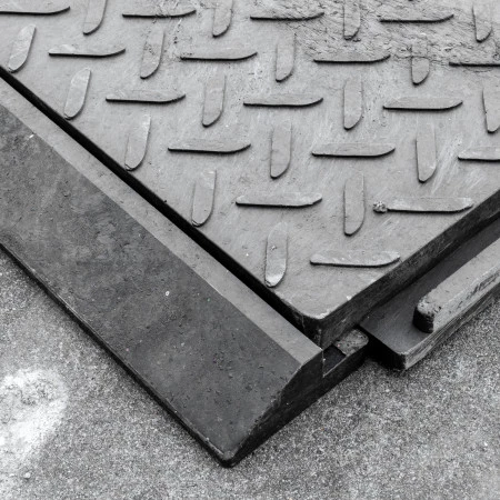 Plaque de protection de sol 40T | Plaques de calage et de roulage ...