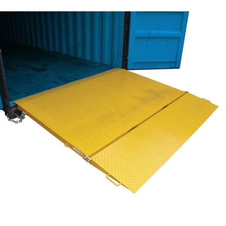 Pont de chargement à container | Axess Industries
