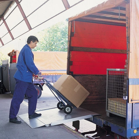 Pont de chargement alu amovible grande dimension | Pont de chargement ...