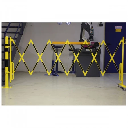 Barrière extensible à fixation murale avec roues | Protection des ...