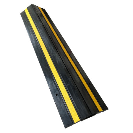 Protège câbles en caoutchouc | Protège câble et protection au sol ...